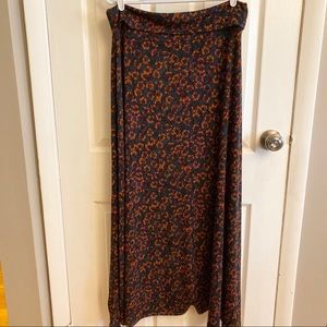 LuLaRoe | Skirts | 25 Or 32 Llr Maxi Skirt | Poshmark
